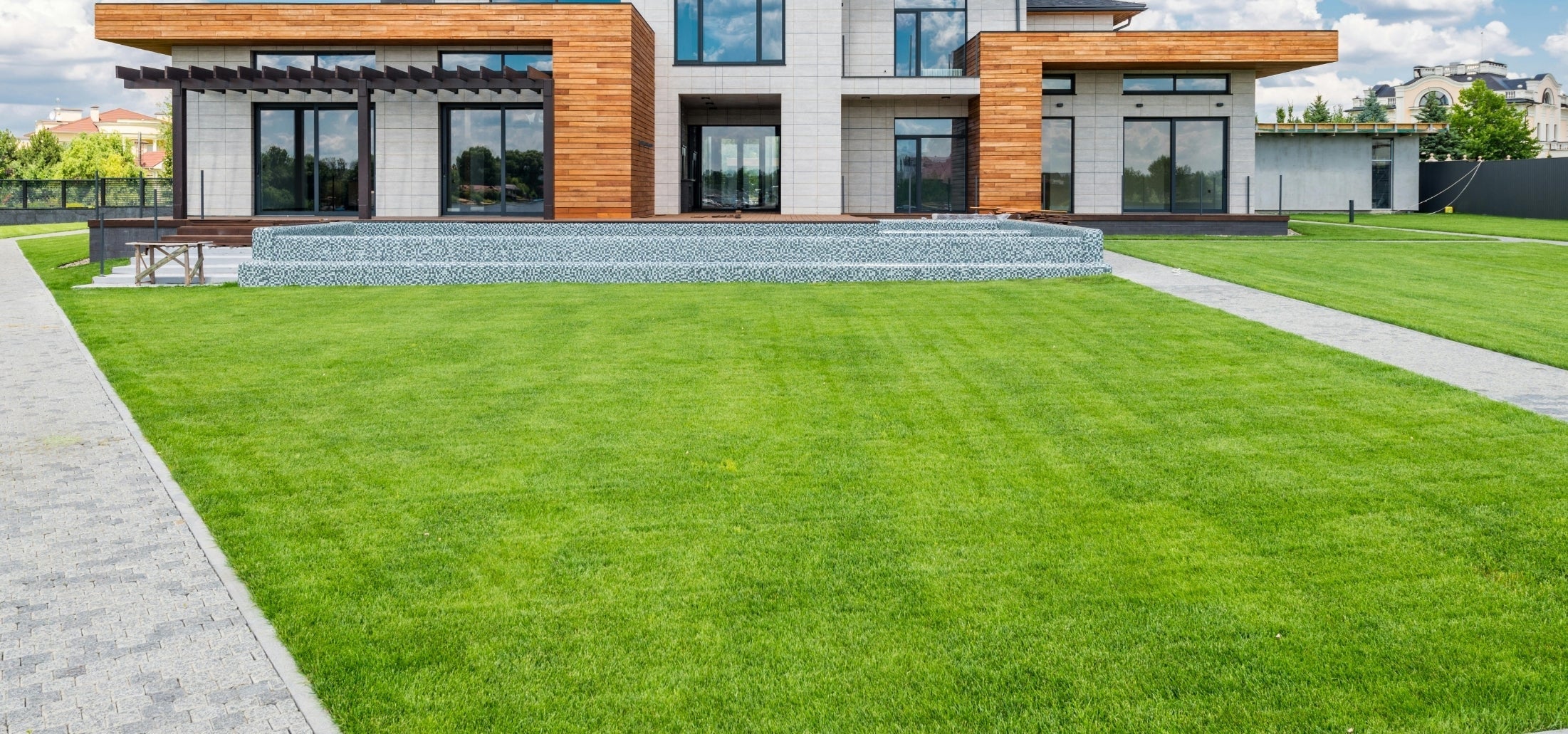 Cultivating the Greenest Grass You've Always Wanted – GrowTrax Grass